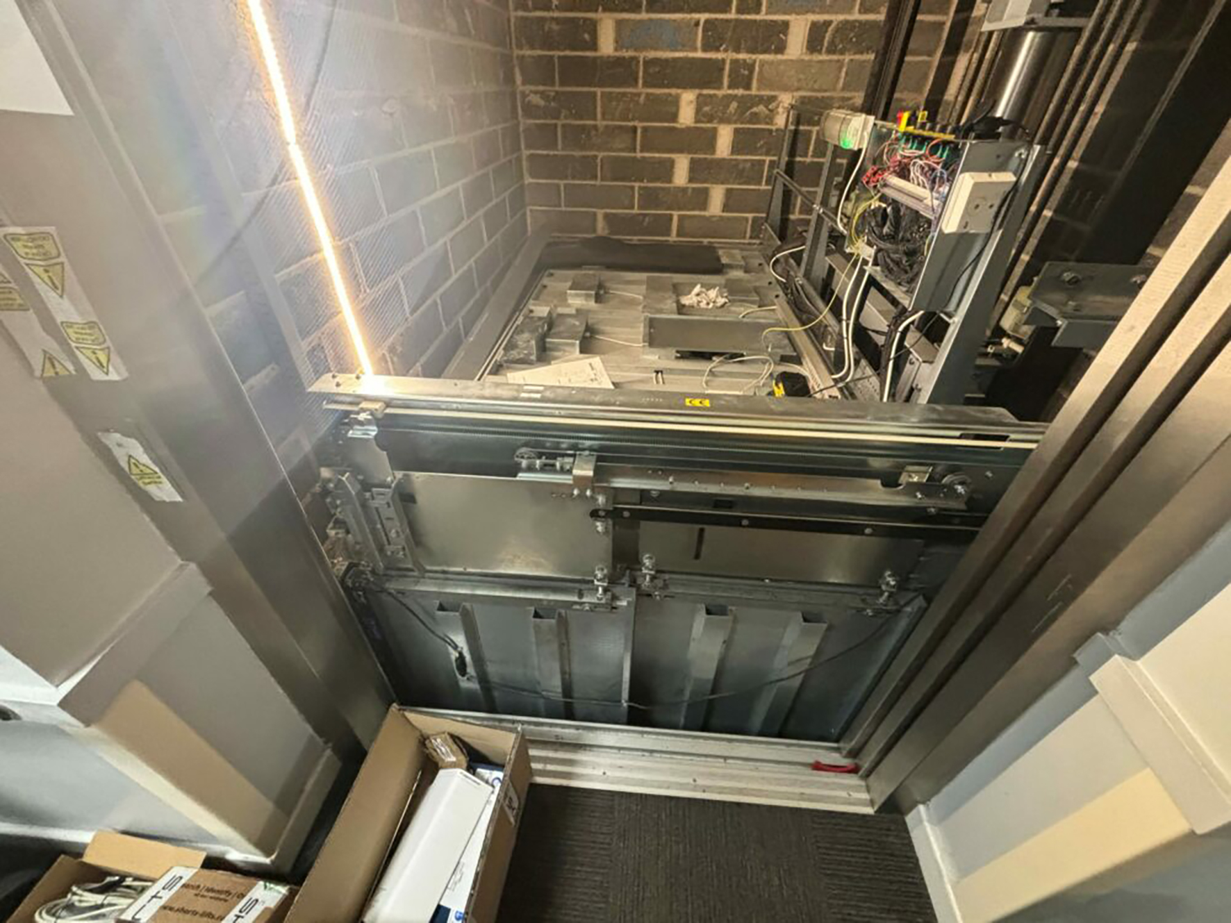 Shorts Lifts | Solutions for the Lift Industry